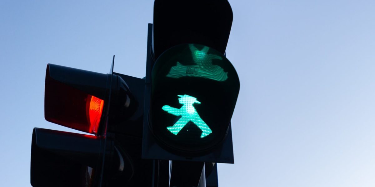 Pedestrian priority crossings - Intelligent Instructor - Intelligent ...